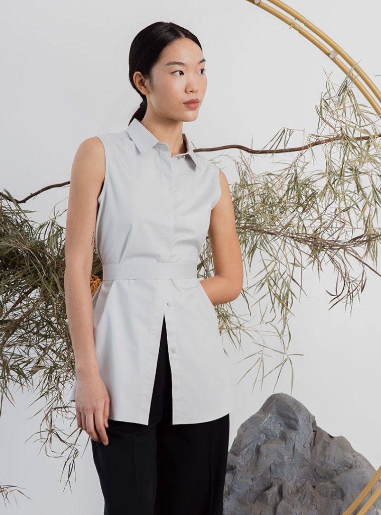 Sleeveless Tunic Shirt - THE FORM