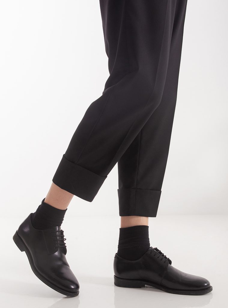 Straight-Cut Pants w Wide Cuffs - THE FORM