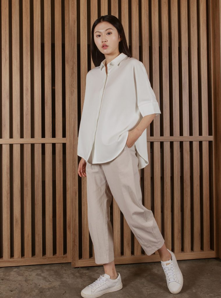 Oversized Relaxed Shirt - THE FORM