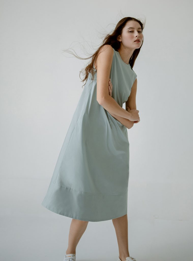Tent Dress w Contrast Shoulder Detail - THE FORM