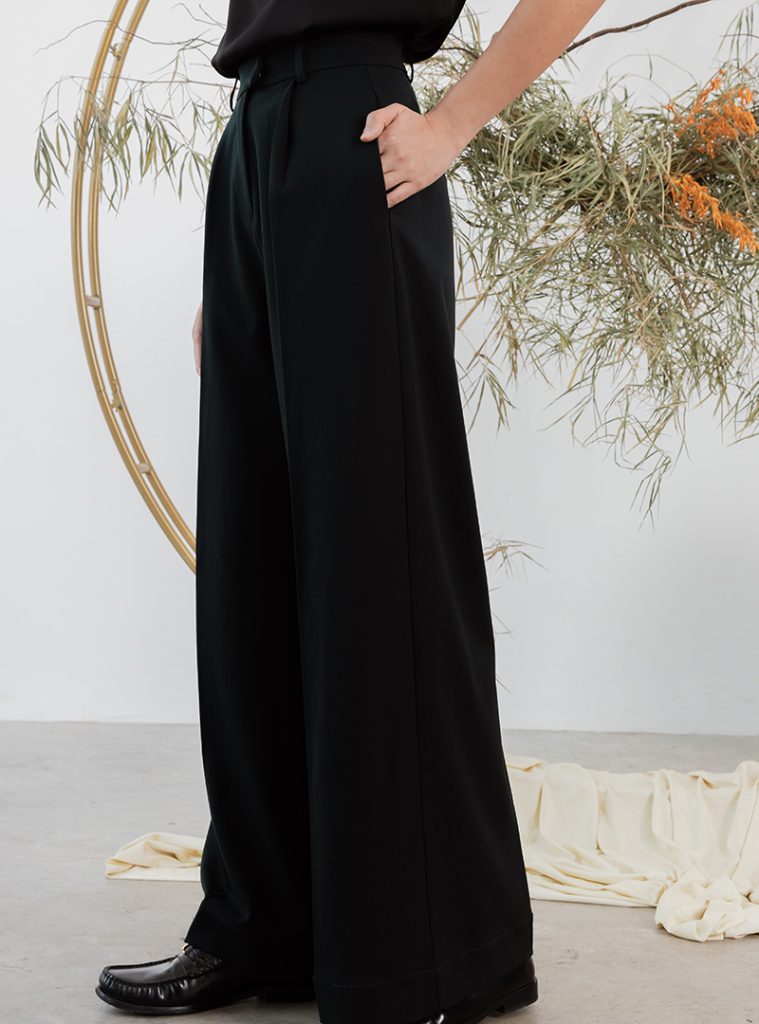 Ultra Wide Leg Pants - THE FORM