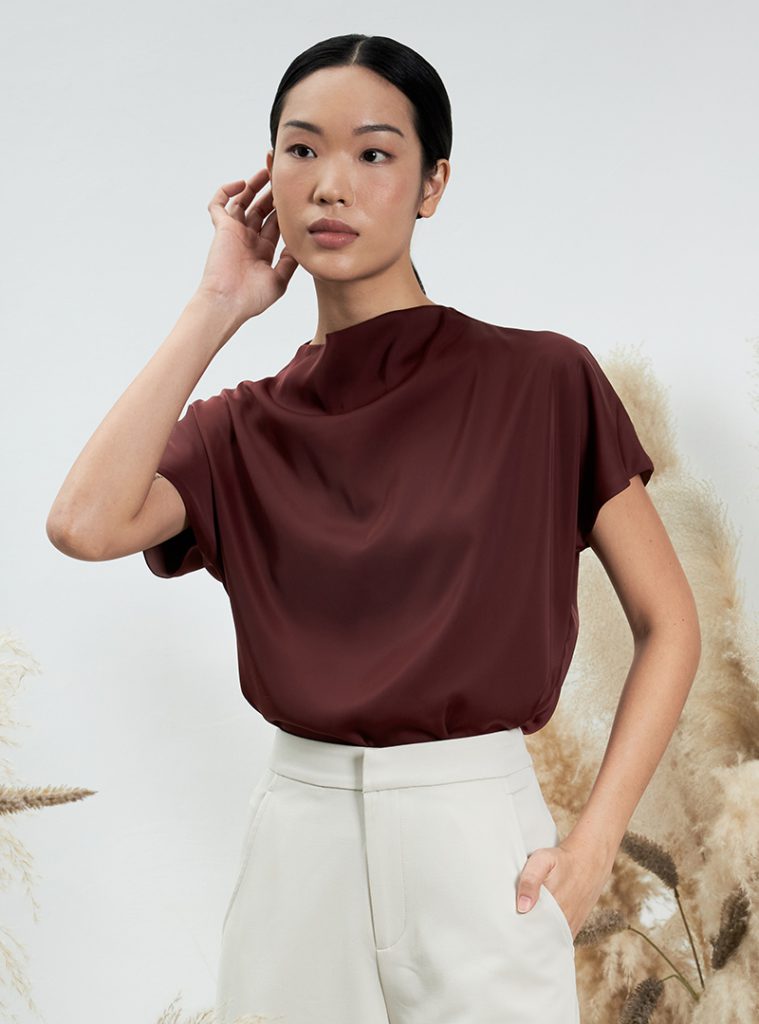 Drape-Neck Top w Sleeves (Set B) - THE FORM