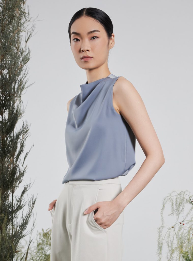 Drape-Neck Top 3.0 (Set A) - THE FORM